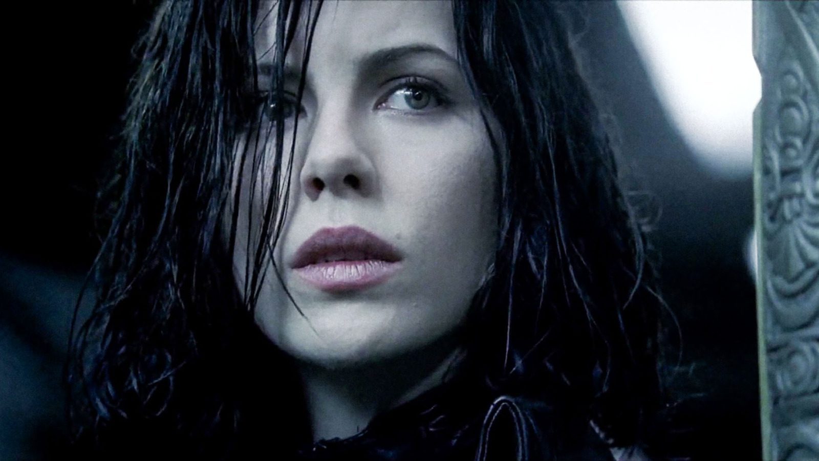 Revisit the Stylish Gothic World of Underworld – An Influential Horror ...